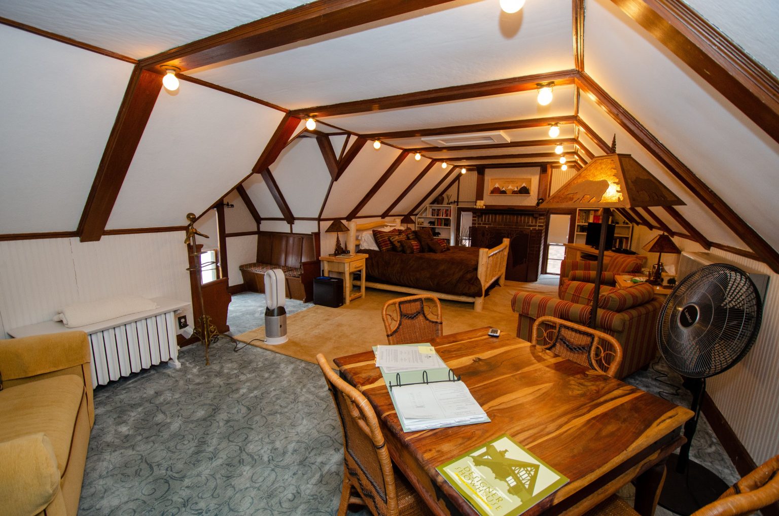 The Waterbury – The Butler House on Grand